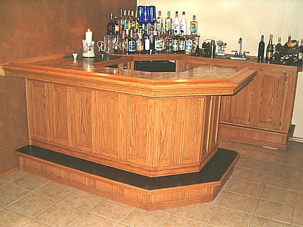 CUSTOM HOME BARS